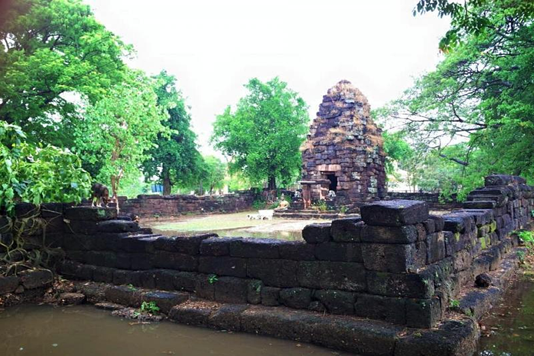 กู่มหาธาตุ (ปรางค์กู่บ้านเขวา) จังหวัดมหาสารคาม ประเทศไทย - เพื่อนที่จะพาคุณไปสัมผัสมุมสวยๆ ของ ...